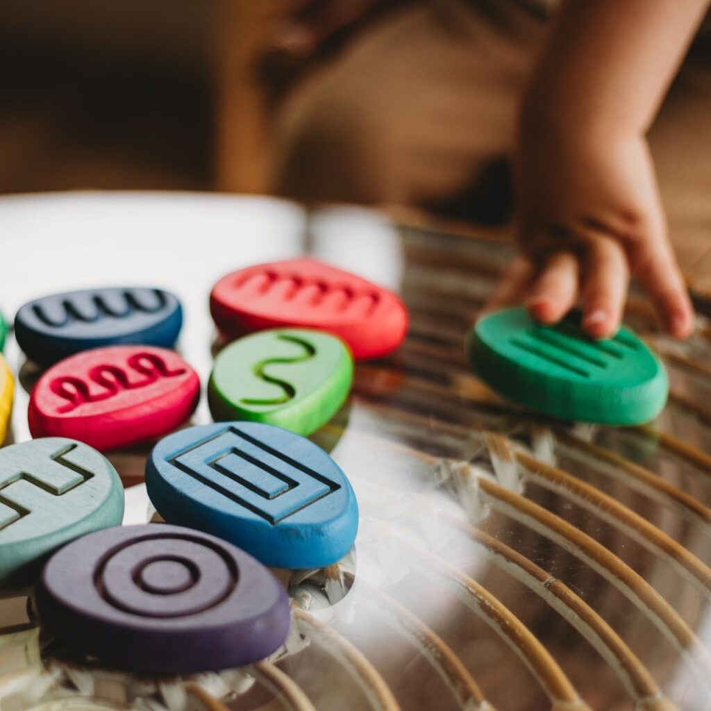 Online educational toy shop | The Freckled Frog